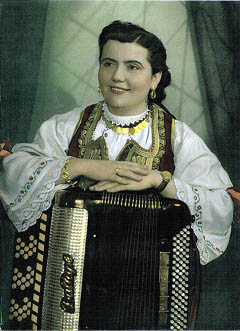 Longest career as a professional accordionist | Guinness World Records