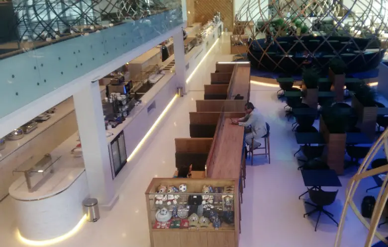 Longest continuous food counter | Guinness World Records