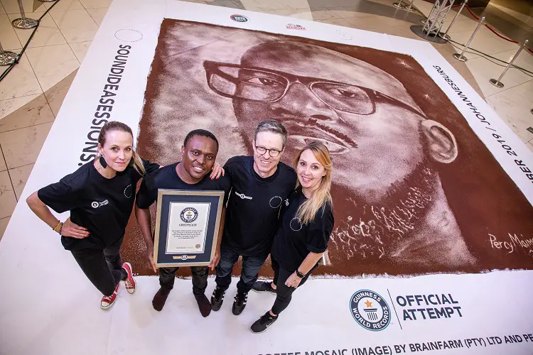 Largest coffee grounds mosaic (image) | Guinness World Records