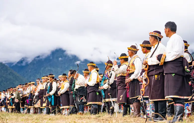 Largest whistling archery (Xiang Jian) championship | Guinness World ...
