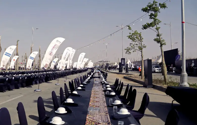 Longest table | Guinness World Records